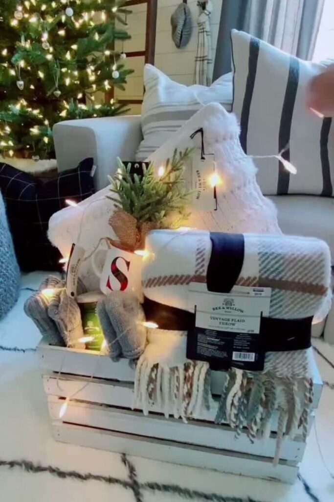 Cozy Gift Basket Ideas: 15 Warm and Wonderful Surprises